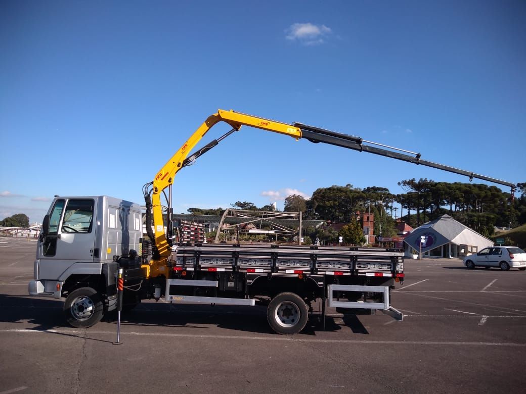 Grua articulada para camion - Hidráulica Móvil - Hidroelevadores y Grúas